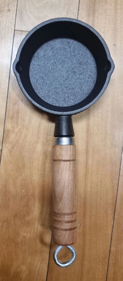 미사용 백패킹 캠핑 무쇠 미니 당근 중고거래