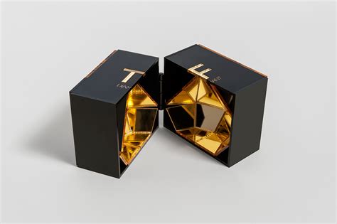 Tom Ford Packaging