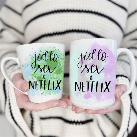 Jídlo Sex And Netflix Protivný Sprostý Hrnky