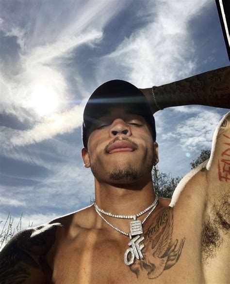 Top 50 Most Jacked Nfl Players Artofit