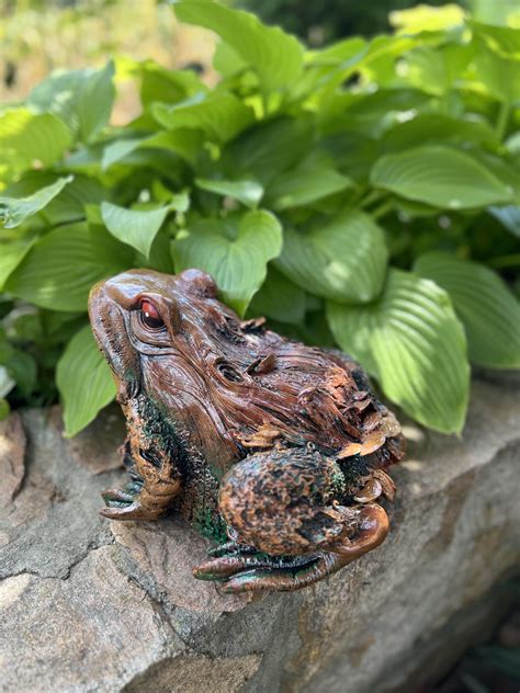Садова фігура ДомФігурок Жабка деревяна 5 299 • Краща ціна в Києві Україні • Купити в Епіцентрі