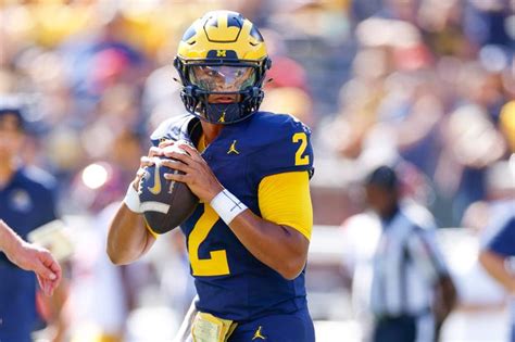 Michigan Freshman Quarterback Jadyn Davis Should Play Against Alabama