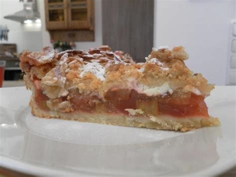 Rhabarber Streuselkuchen Einfach Von RTL Punkt Lieblingsgerichte