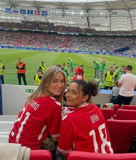 Denmark Wags Including Man Utd Star Hojlunds Girlfriend Get On The Beers Before England Euro