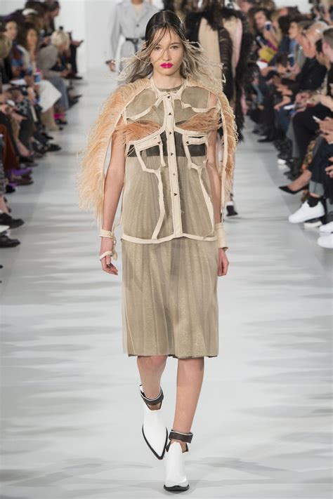 Maison Margiela Spring 2018 Ready To Wear Fashion Show Collection