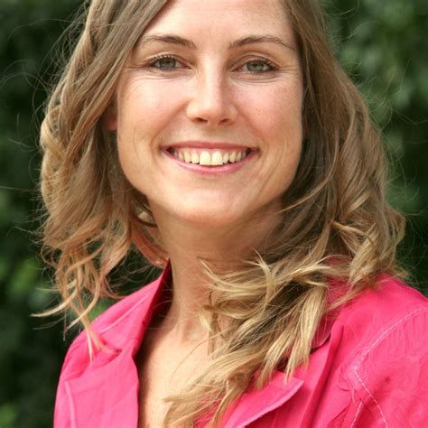 Isabelle Bergers Instagram Twitter And Facebook On Idcrawl