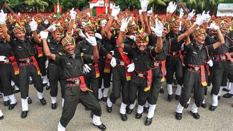 Agniveers Of Sikh Regiment Sing Motivational Song During Passing Out