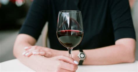 These Health Benefits Of Red Wine Will Make You Immediately Pick Up A