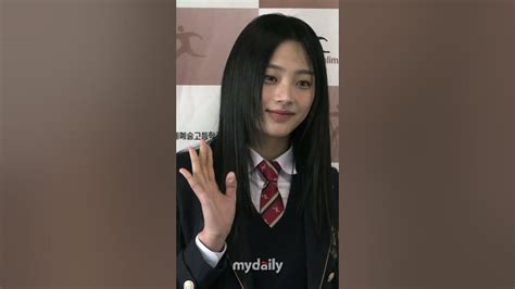 뉴진스 민지newjeans Minji 청순 폭발하는 졸업식 꽃미모 한림예고 한림연예예술고 뉴진스 뉴진스민지