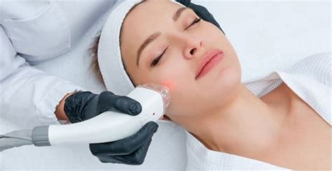 Mụn Nhọt Nguyên Nhân Triệu Chứng Cách Điều Trị Hiệu Quả Eucerin