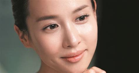 조여정 화보 무보정에도 무결점 꿀피부 꽉 찼다