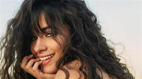 Camila Cabello Criticada De Nuevo Por Mostrarse En Bikini