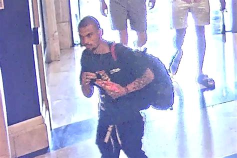 Police Hunt Gunman In Las Vegas Strip Shooting Footage Shows Suspect