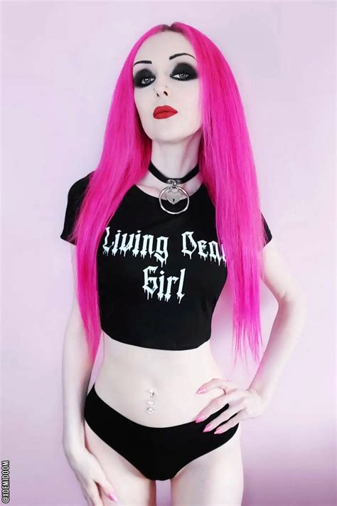Living Dead Girl Crop Top Vampirefreaks