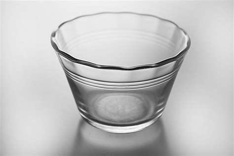 Pyrex Custard Cup Originals Clear Bakeware Serveware Clear Glass Three Ring Scalloped Edge