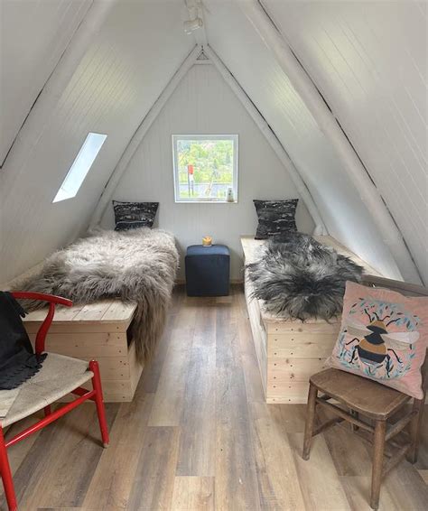 Bee Therapy Retreat Where Vibrations From Bees And Scent Of Honey