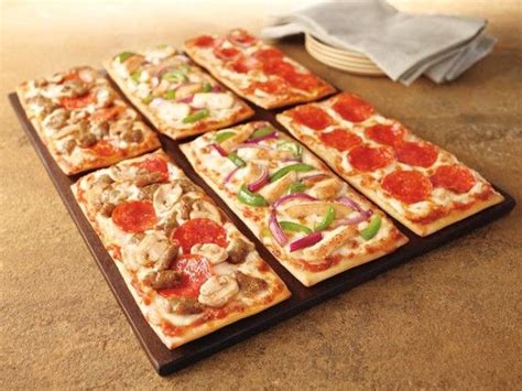 Firedbaked Style Flatbread Pizza Pizzahut Pizza Yum Breakfast Meat