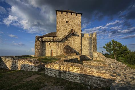 Вршачка кула Тврђаве Србије