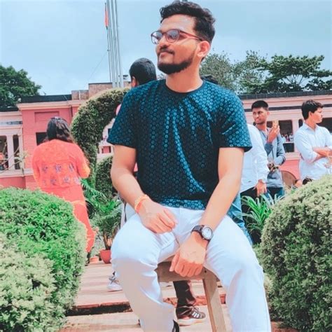 Sampik Gupta Youtube