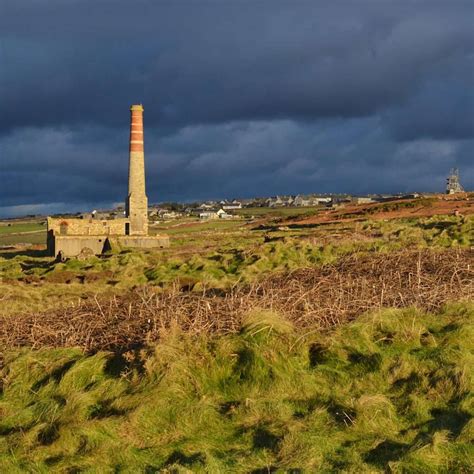 Explore Cornwalls Engine Houses And Tin Mines With Aspects Holidays