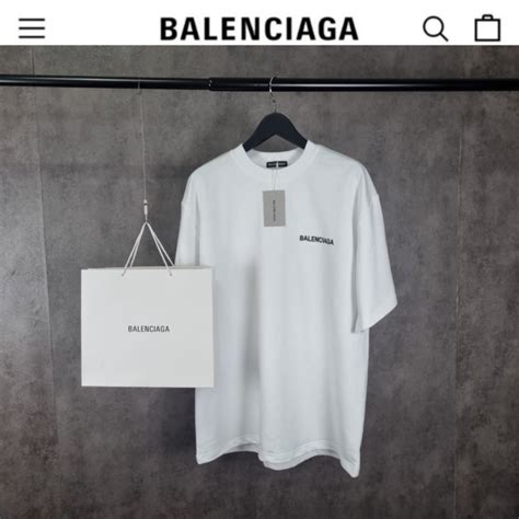 발렌시아가 로고 오버핏 반팔티 반바지 트레이닝세트