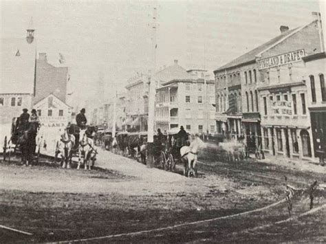 Sussex Street— Photo Collection — National Capital Commission Simpson