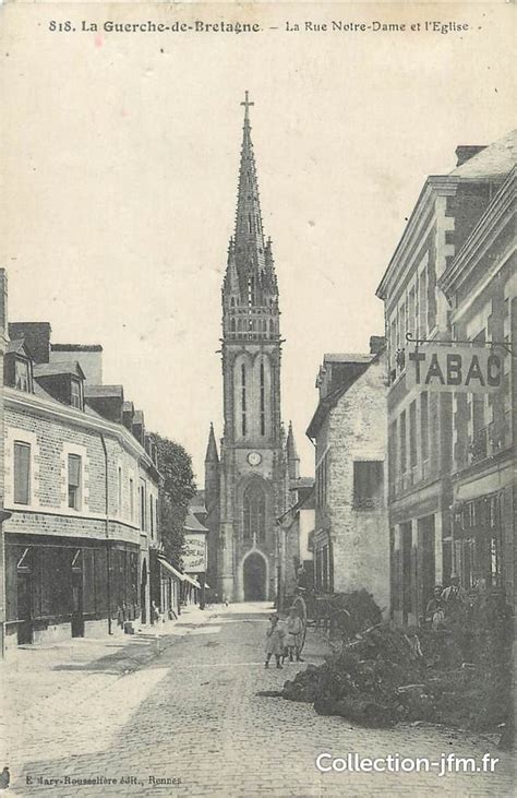CPA FRANCE 35 Le Guerche de Bretagne la rue Notre Dame et l église