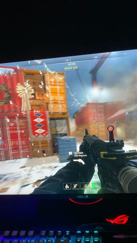 game breaking bug kicks me the moment my bullet hits a player model