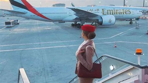 Flight Attendant Shares 5 Safety Tips That She Follows For Every Hotel