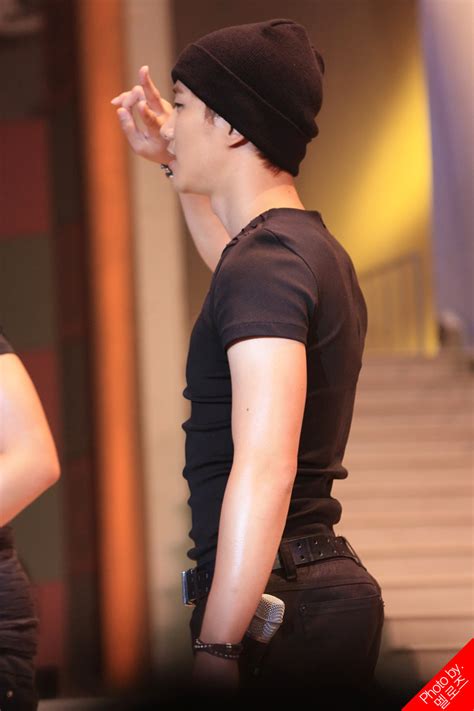 더쿠 내기준 준호 몸라인 진짜 대박이다