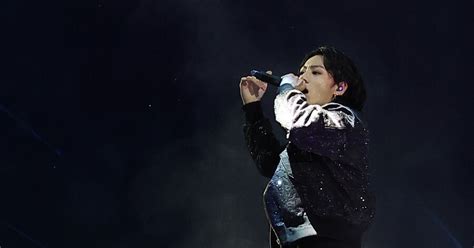 “우린 꿈꾸는 자들” 정국의 노랫말처럼사막 위 월드컵 개막 영상