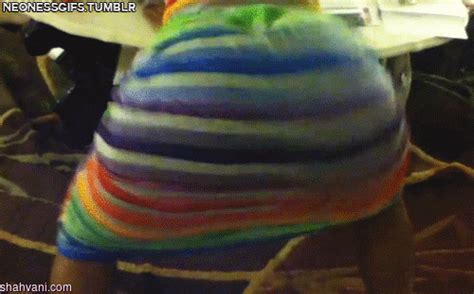 گالری کون گنده