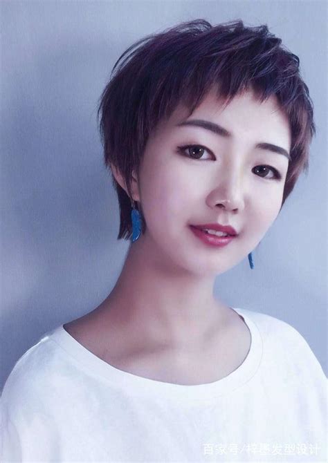 女士精選髮型之，精緻幹練的超短髮，最考驗顏值的髮型 每日頭條