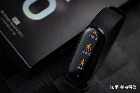 价格差好几倍，比续航比功能，智能手环和智能手表你选谁？ 知乎