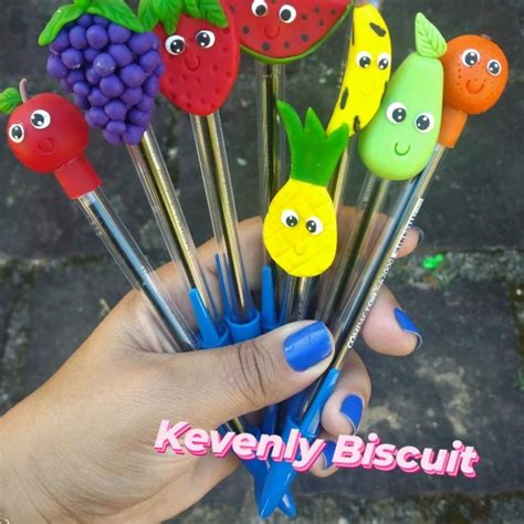 Canetas Frutinhas Em Biscuit Elo7 Produtos Especiais