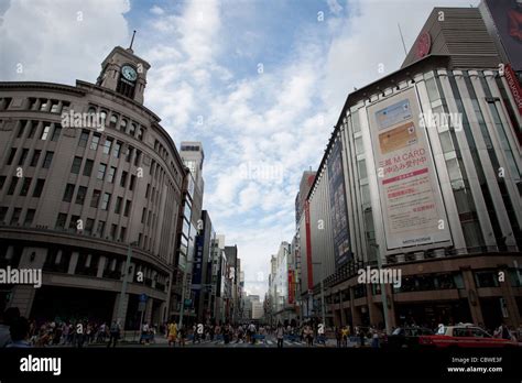 Wako ginza tokyo hi-res stock photography and images - Alamy