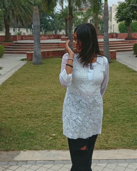 nitya pandey mahi pandey0911 instagram photos and videos