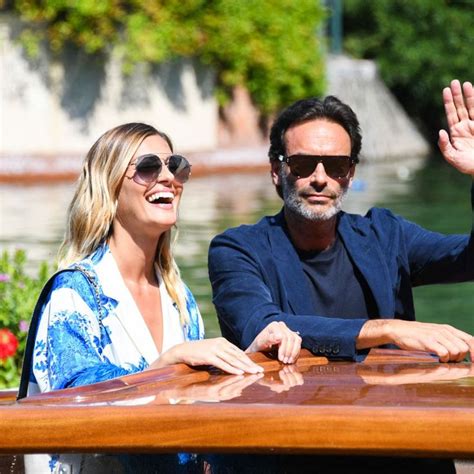 PHOTOS Anthony Delon Qui Sont Les Femmes De Sa Vie Gala