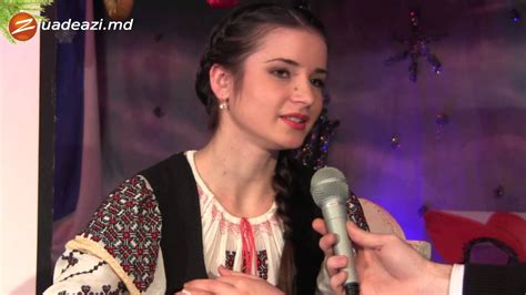 Recital De Colinde Stela Botez Reportaj Youtube
