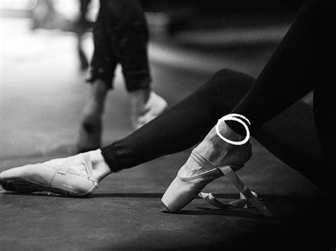 Ankle Bursitis Symptoms Causes And Treatment