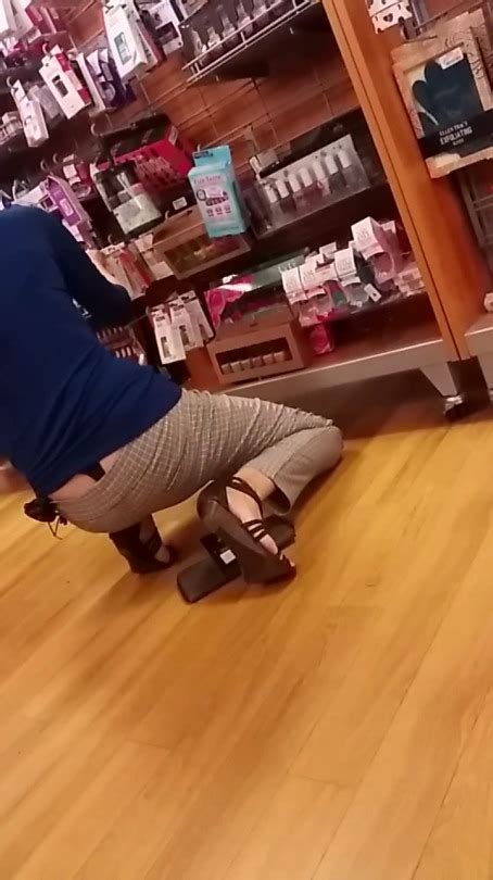 Long Thonged Manager Tumbex