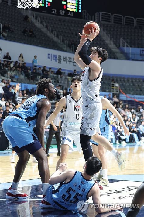 골밑 전쟁 연합뉴스