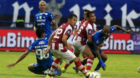 Stadion Gbla Jadi Kandang Persib Bandung Saat Jamu Persebaya Ini Hasil