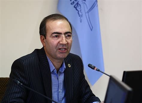 دکتر اصغر عسگری استاد دانشکده فیزیک معاون پژوهش و فناوری دانشگاه تبریز