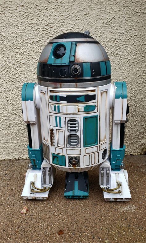 Doka S Droid Workshop Star Wars Droids Star Wars Rpg Star Wars Awesome