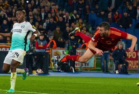نتائج مواجهات روما ضد ميلان قبل موقعة الليلة في الدوري الأوروبي كورة بلس