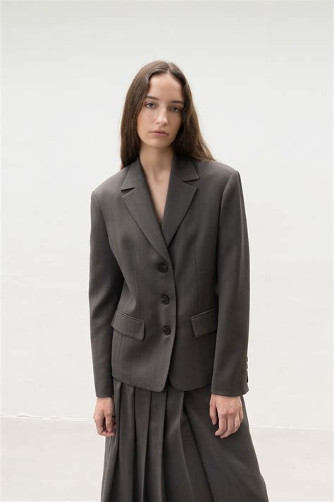 아미마켓 아바몰리 Herringbone Fitted 3button Jk Greyaef Jki102 20 위시버킷