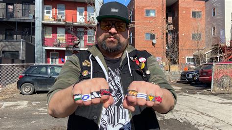 Un artiste ojibwé utilise lhumour pour aborder le thème de lidentité