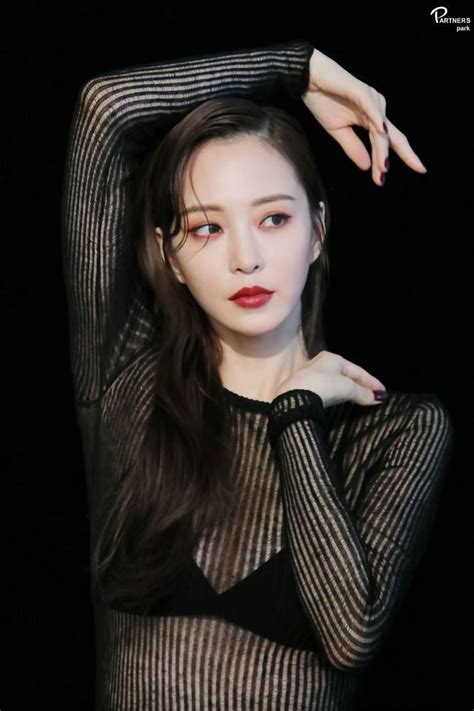 ‘키 168cm·몸무게 49kg으로 저체중인데 ‘다이어트 시작한다는 한예슬 สวย ผู้หญิง แฟนอาร์ท