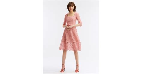 Oscar De La Renta Floral Guipure Lace Midi Dress In Red Lyst